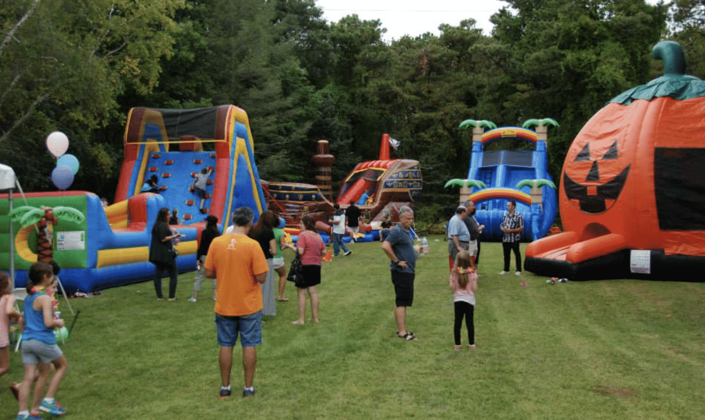 6 Essential Party Rental Items for a Successful Event