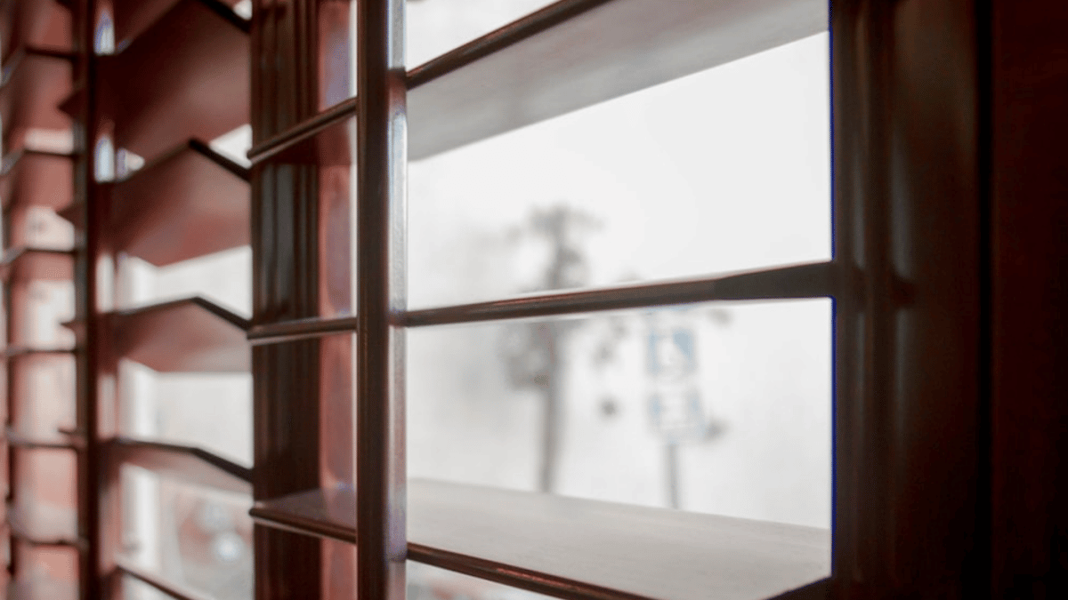 6 Surprising Ways Outdoor Blinds Enhance your Building