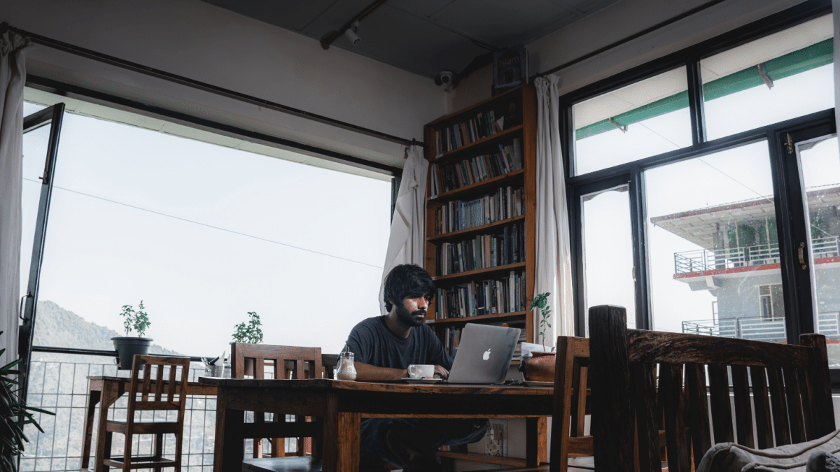 Differences between Typescript and Javascript Differences between Typescript and Javascript