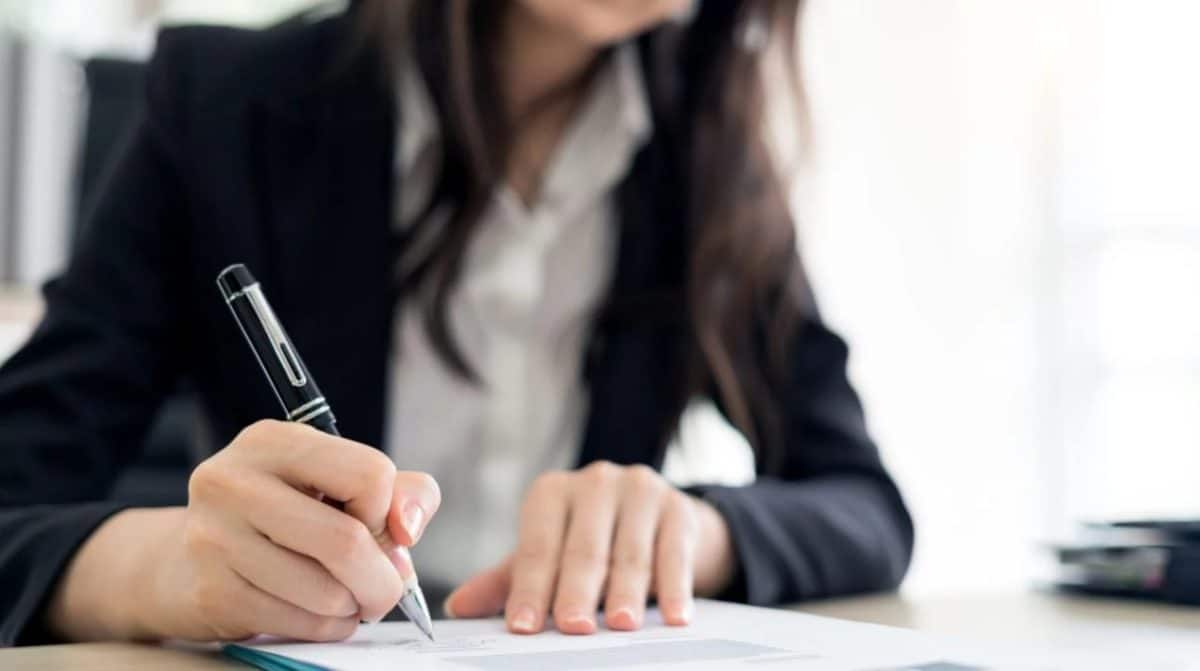 A Step-By-Step Guide to Registering a Business Name