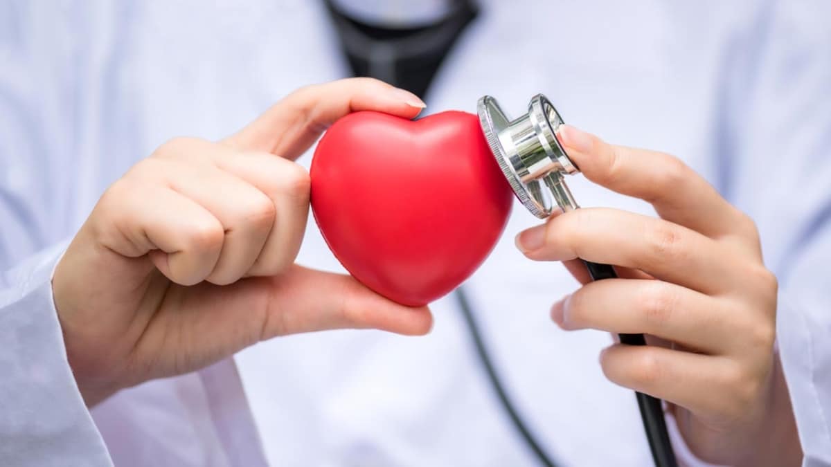 Signs You Need To See A Cardiologist And When To Seek Immediate Help