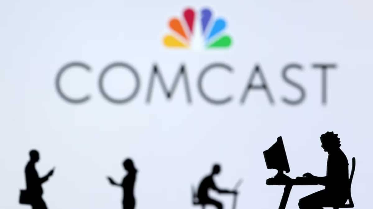 Comcast Reports Significant Broadband Subscriber Losses Amid Network ...