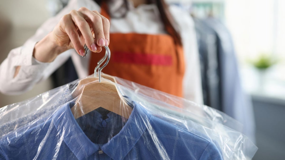 Understanding the Difference Between Dry Cleaning and Traditional Washing
