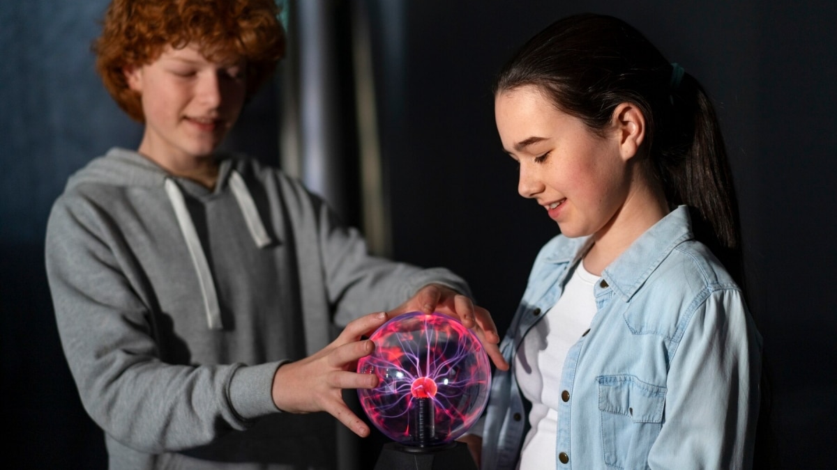 Why Trust Smodin's AI Physics Problem Solver? Because It Delivers!