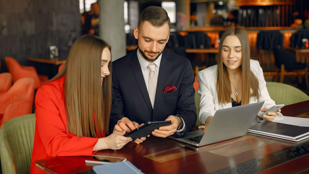 Payroll Tips to Acquire for Restaurants and Hospitality Businesses