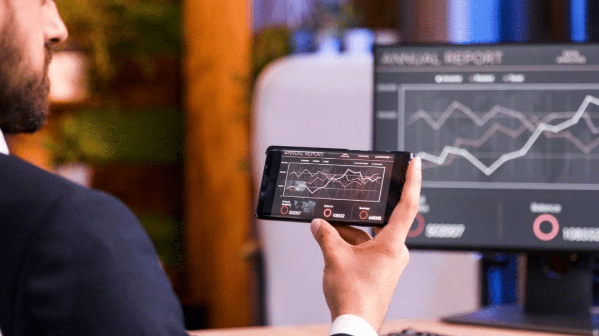 Share Trading Online: A Smart Way to Monitor Performance of Stocks Like ...